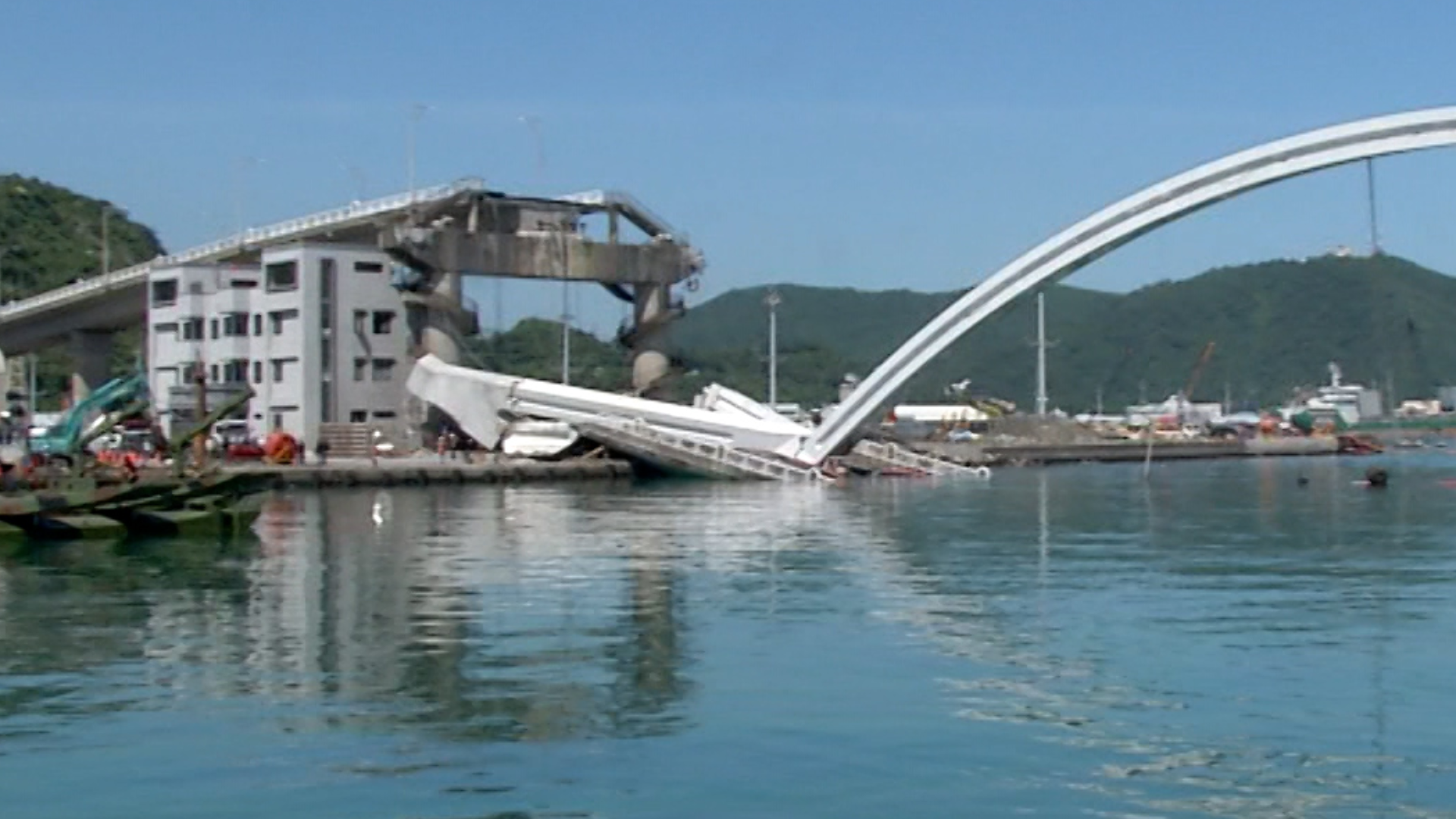 Four Sentenced Over 2019 Bridge Collapse in Northeastern Taiwan ...