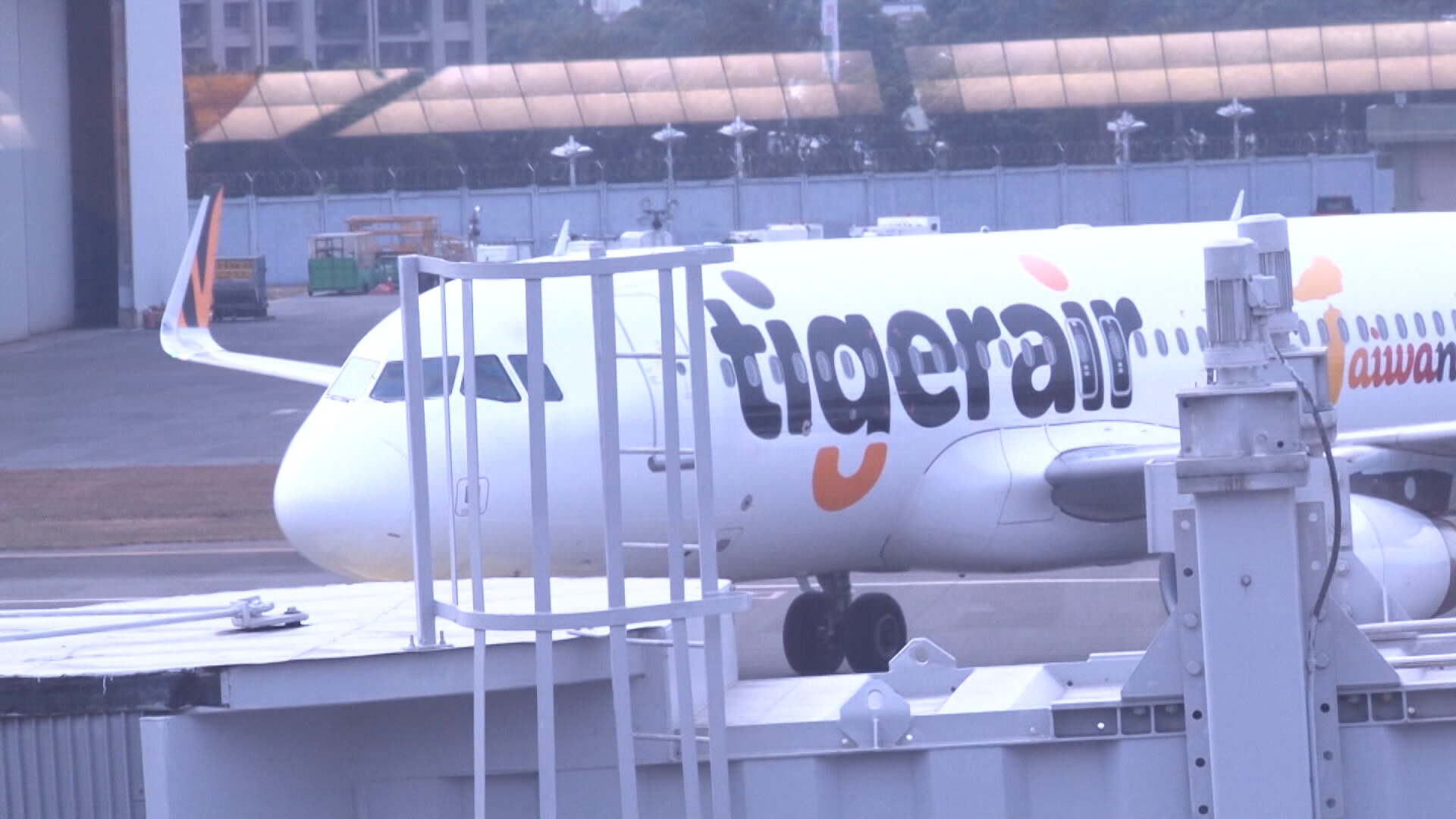 TigerAir Confirms Co-Pilot Fainted After Landing Japan-Taiwan Flight ...