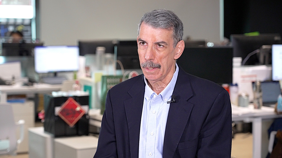 Former CNN Reporter Publishes Book on American Journalists in China ...