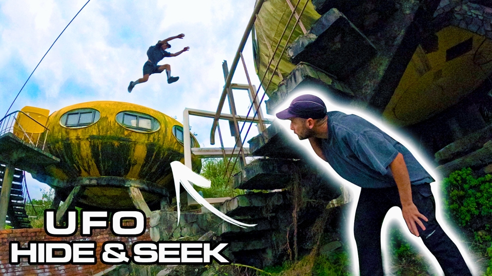 Parkour HIDE AND SEEK in HAUNTED UFO village - STORROR - TaiwanPlus Parkour HIDE AND SEEK in HAUNTED UFO village - STORROR - TaiwanPlus
