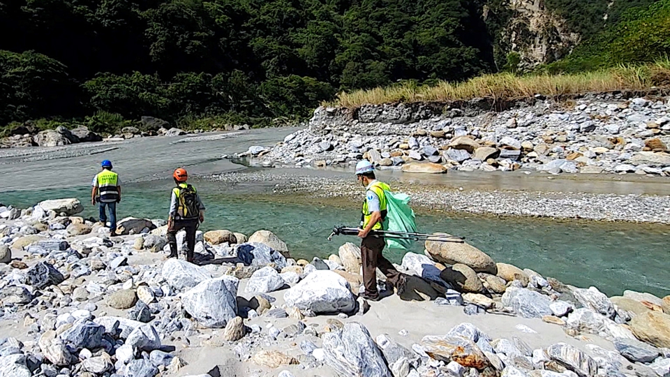 Native Taroko Wildlife Thriving Despite Destructive April Earthquake ...