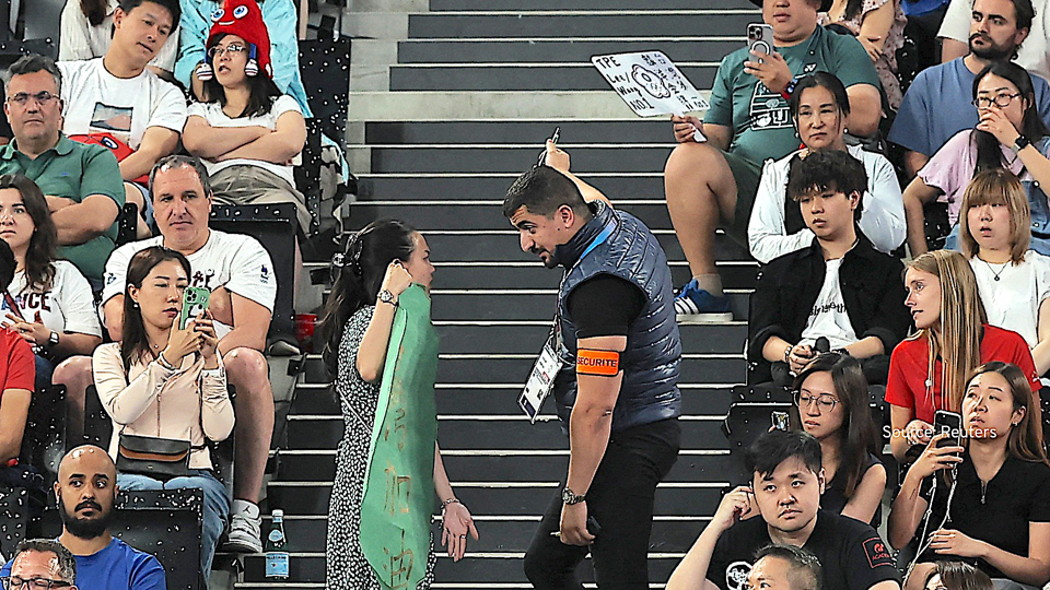 'Taiwan' Banners Seized From Spectators at Badminton Semifinal - TaiwanPlus